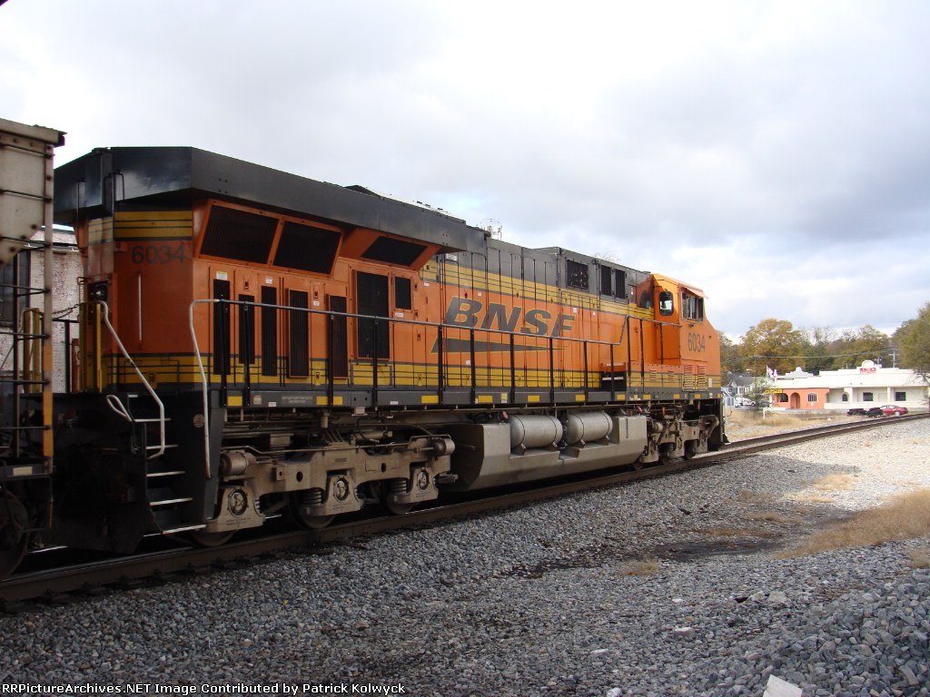 BNSF 6034
